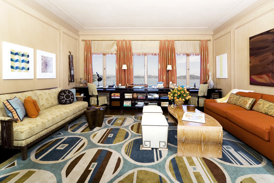 2901 Broadway Street | Dona Crowder